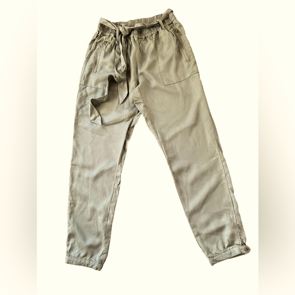 Max Jeans | Pants & Jumpsuits | Max Jeans Easy Utility Jogger New ...